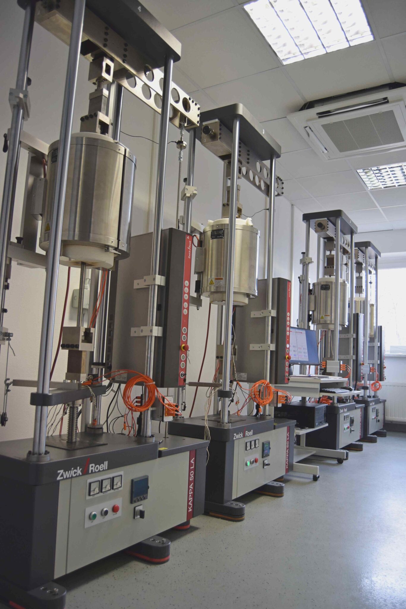 Stress-rupture test - Siempelkamp Prüf- und Gutachter-Gesellschaft mbH